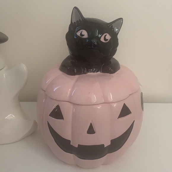 Cobwebs & Cauldrons | Holiday | Halloween Cobwebs And Cauldron Bundle ...
